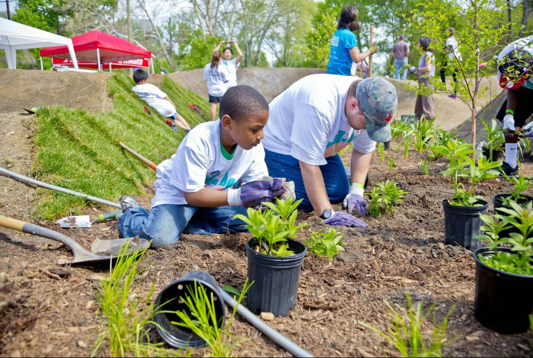 Promoting healthy activities outdoors in safe, clean, green public ...