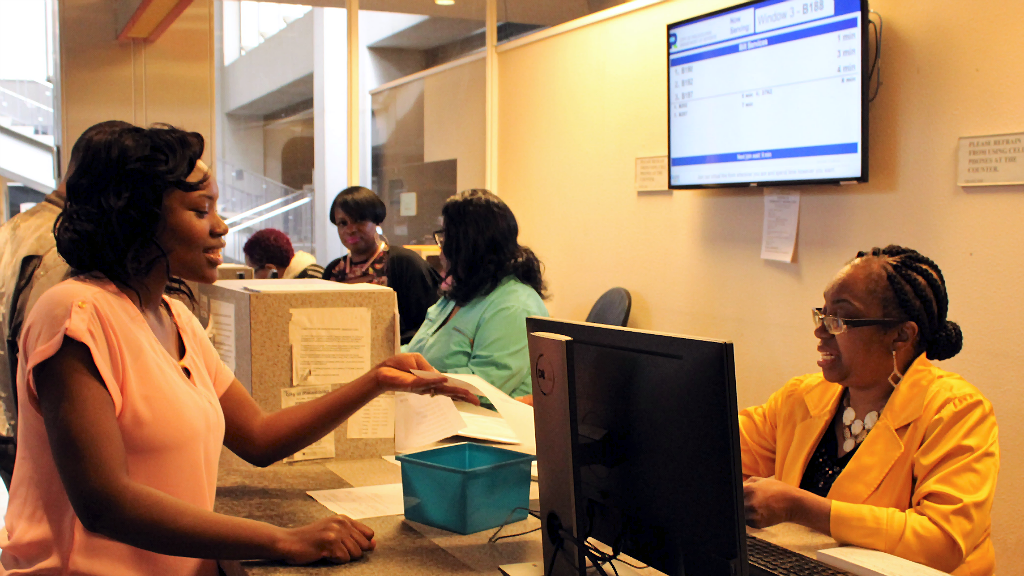 Video: How we help our customers in Center City | Department of Revenue ...