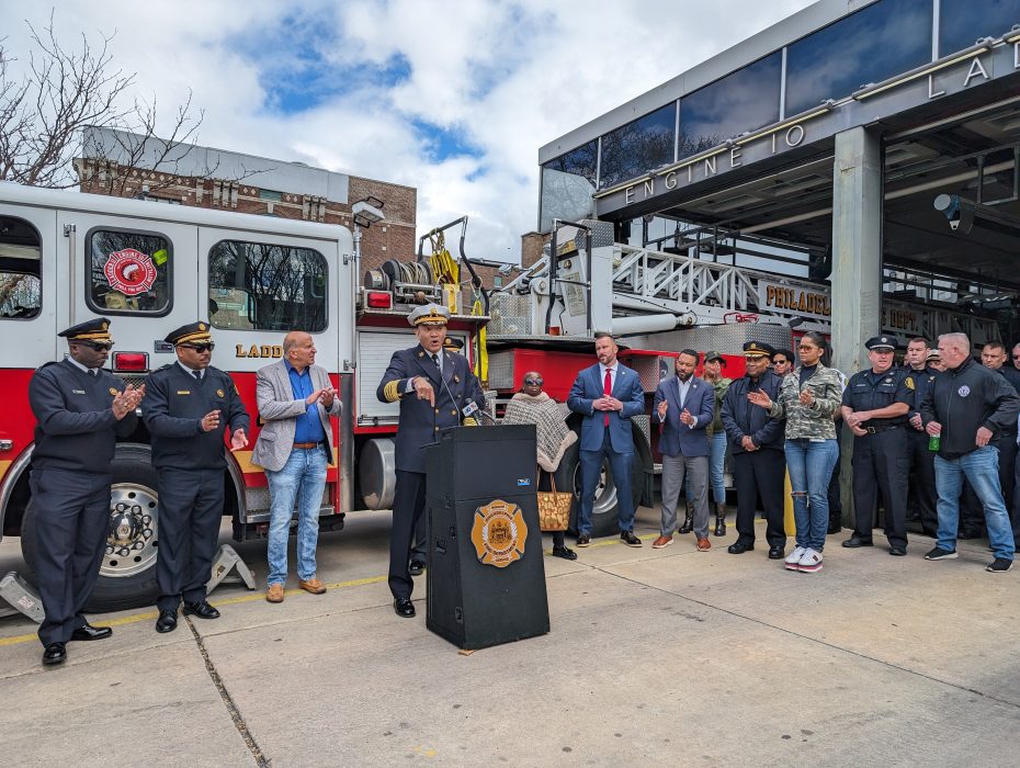 Ladder 11 returns to South Philly | Philadelphia Fire Department | City ...