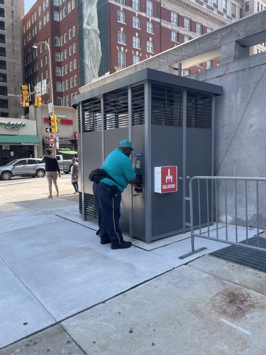 Helping you find and use the City’s “Philly Phlush” public restrooms ...