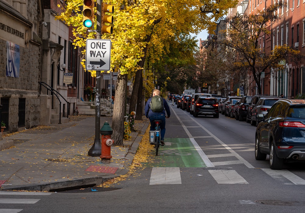 Progress Update: Spruce and Pine Streets Bike Lane Safety Upgrades ...